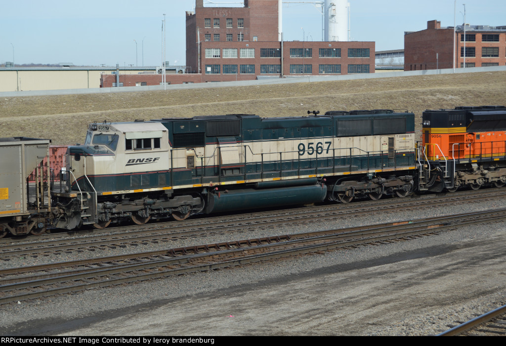 BNSF 9567